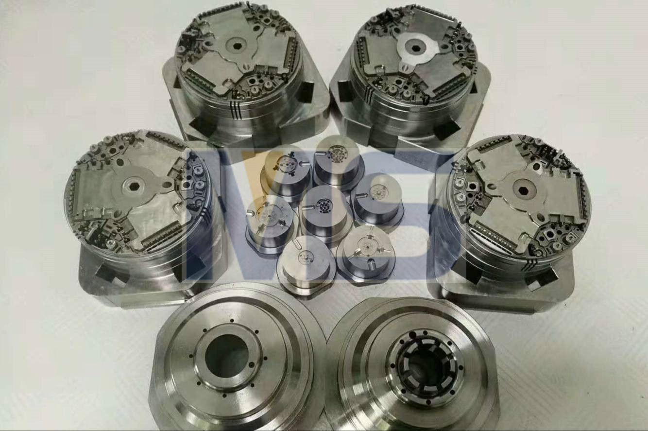 Complicated Mold Core Insert Plastic Mould Parts / Custom Injection ...